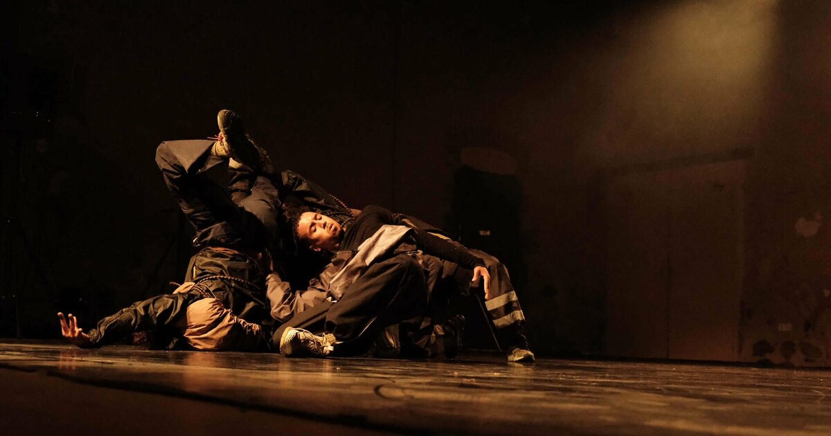 Allongé - Pôle En Scènes